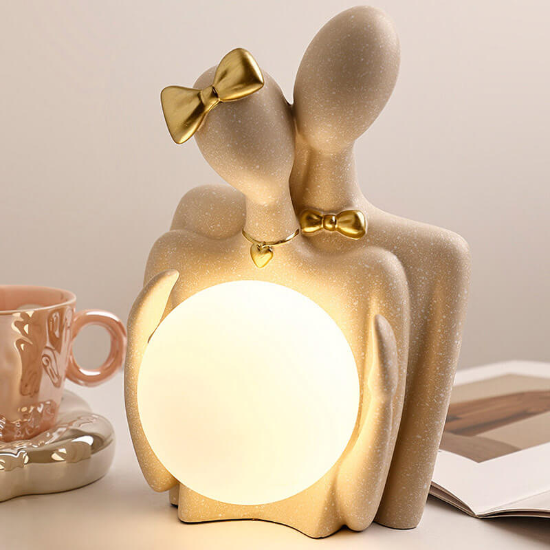 MOREUSHOP | Couple Holding Moon Lamp Ornaments – Moreushop®