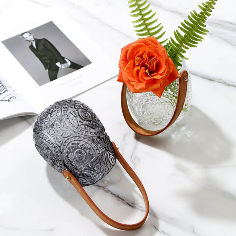 MOREUSHOP | Simple Embossed Glass Vase – Moreushop®