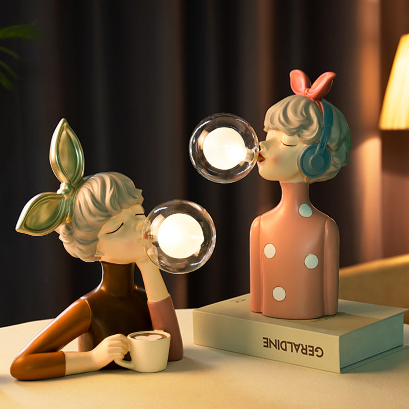 MOREUSHOP | Elegant Girl Resin Table Lamp – Moreushop®