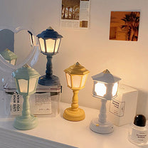 MOREUSHOP | Creative Street Lamp Shape Night Lamp – Moreushop®