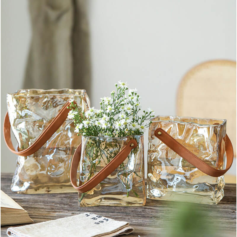 MOREUSHOP | Pleated Bag Glass Vase – Moreushop®